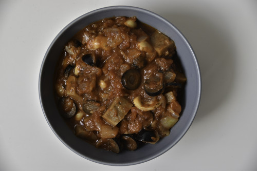 Robi maso s kešu a rajčaty | GetFitOnline